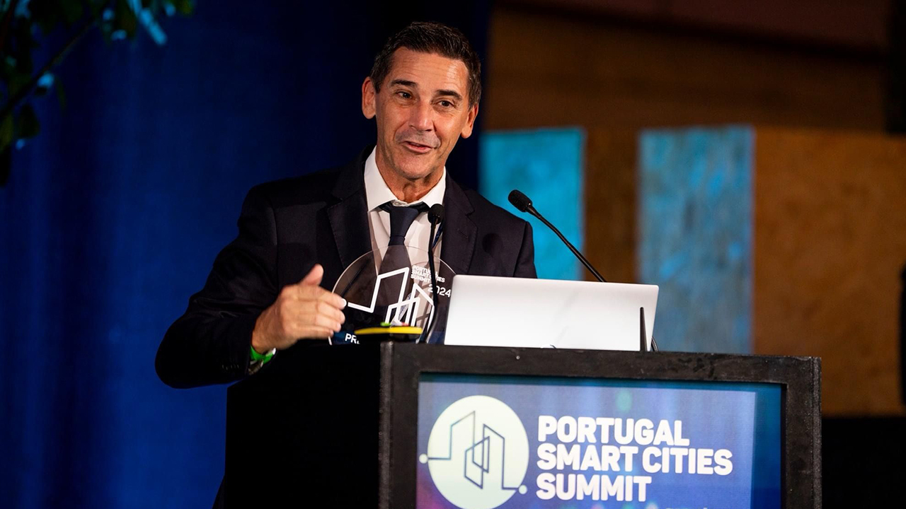 José Mendes distinguido com o Prémio Personalidade Portugal Smart ...